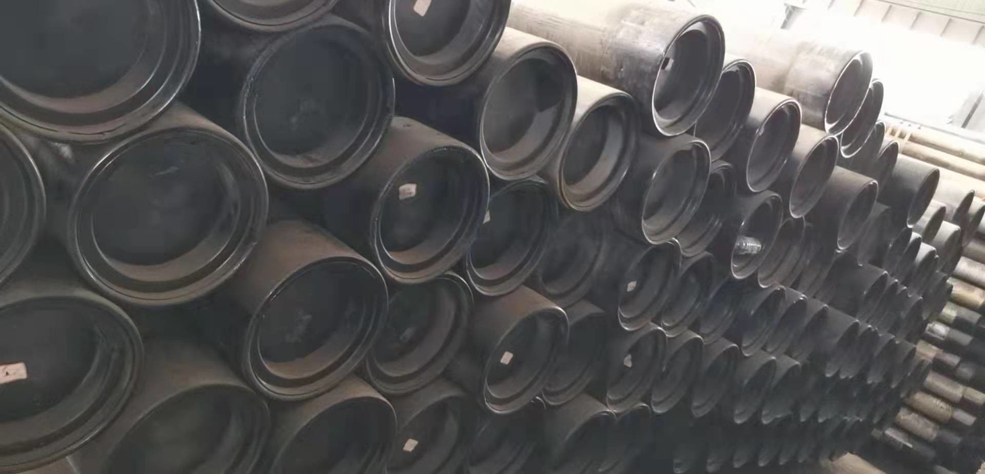 Drilling Casing Pipe API SPEC 5CT ISO11960 LTC Thread Connection